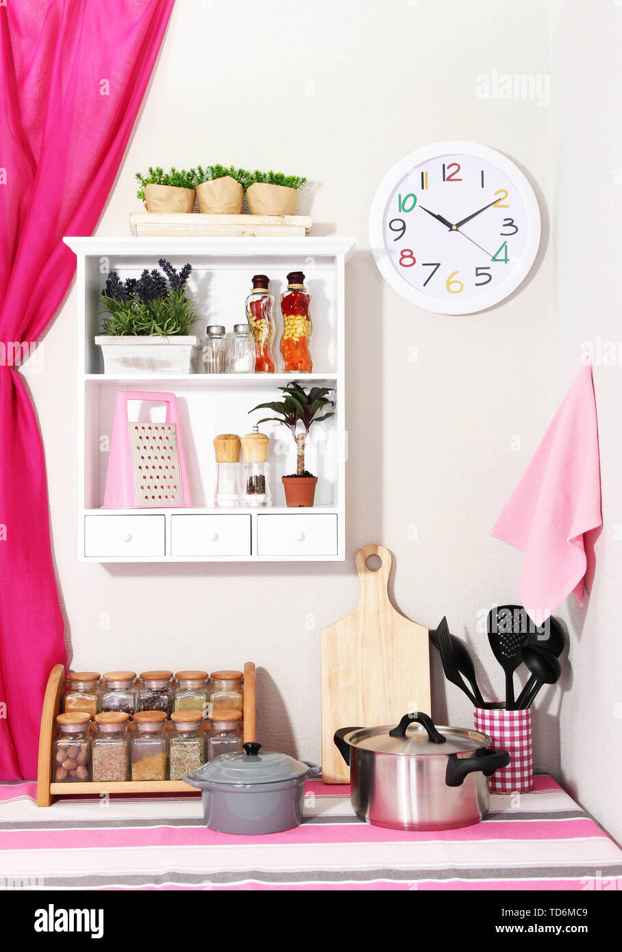 Beautiful kitchen interior Stock Photo - Alamy