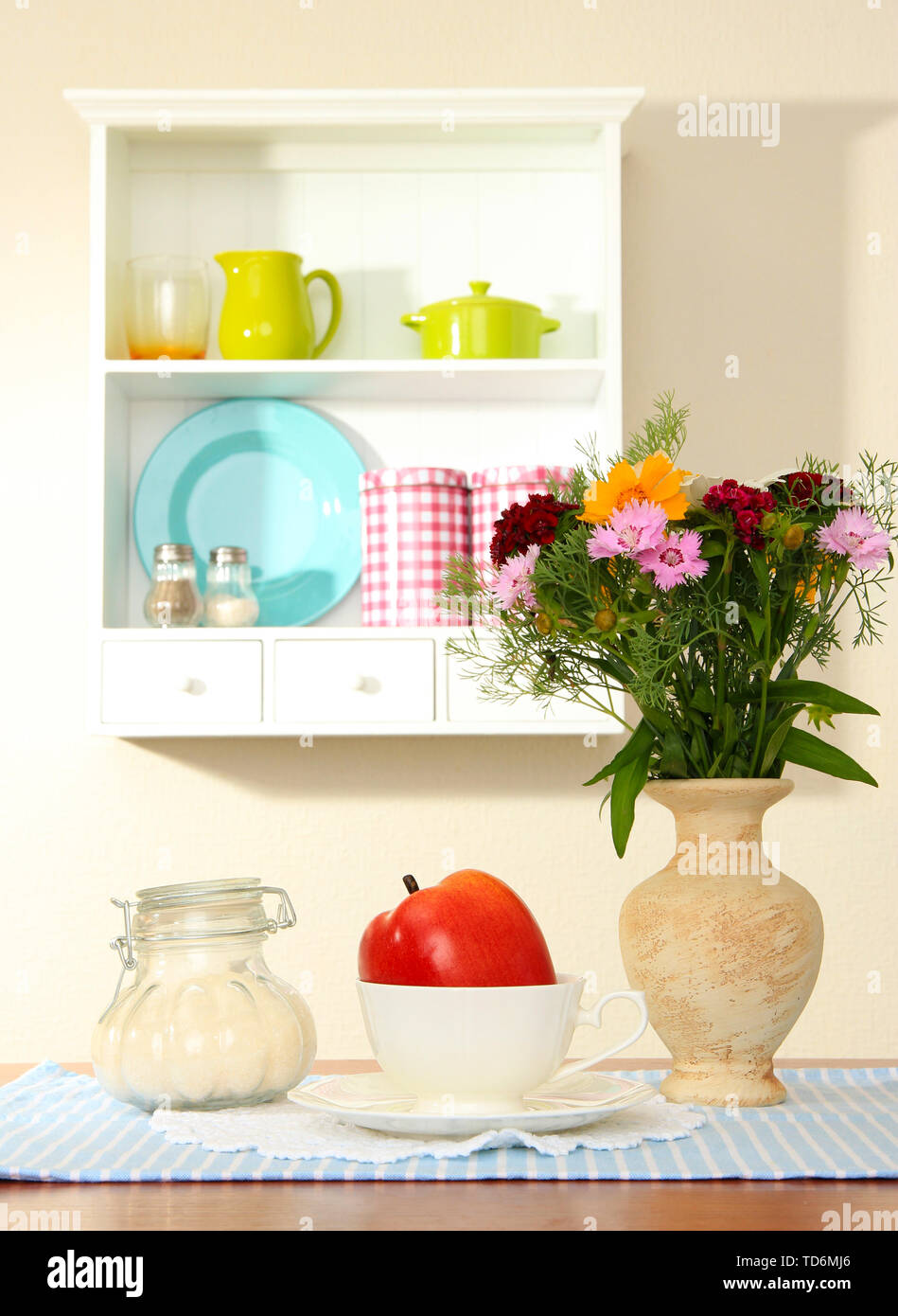 Kitchen composition hi-res stock photography and images - Alamy