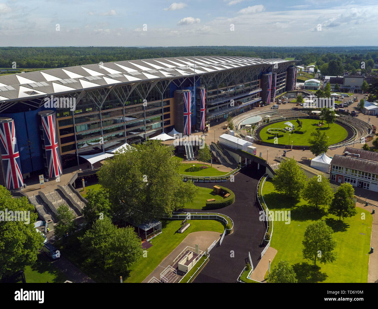 Racecourse Aerial Uk High Resolution Stock Photography and Images - Alamy