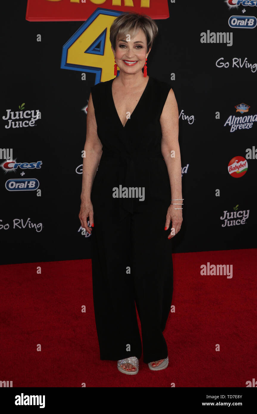 May 14, 2019 - U.S. - 12 June 2019 - Hollywood, California - Annie ...