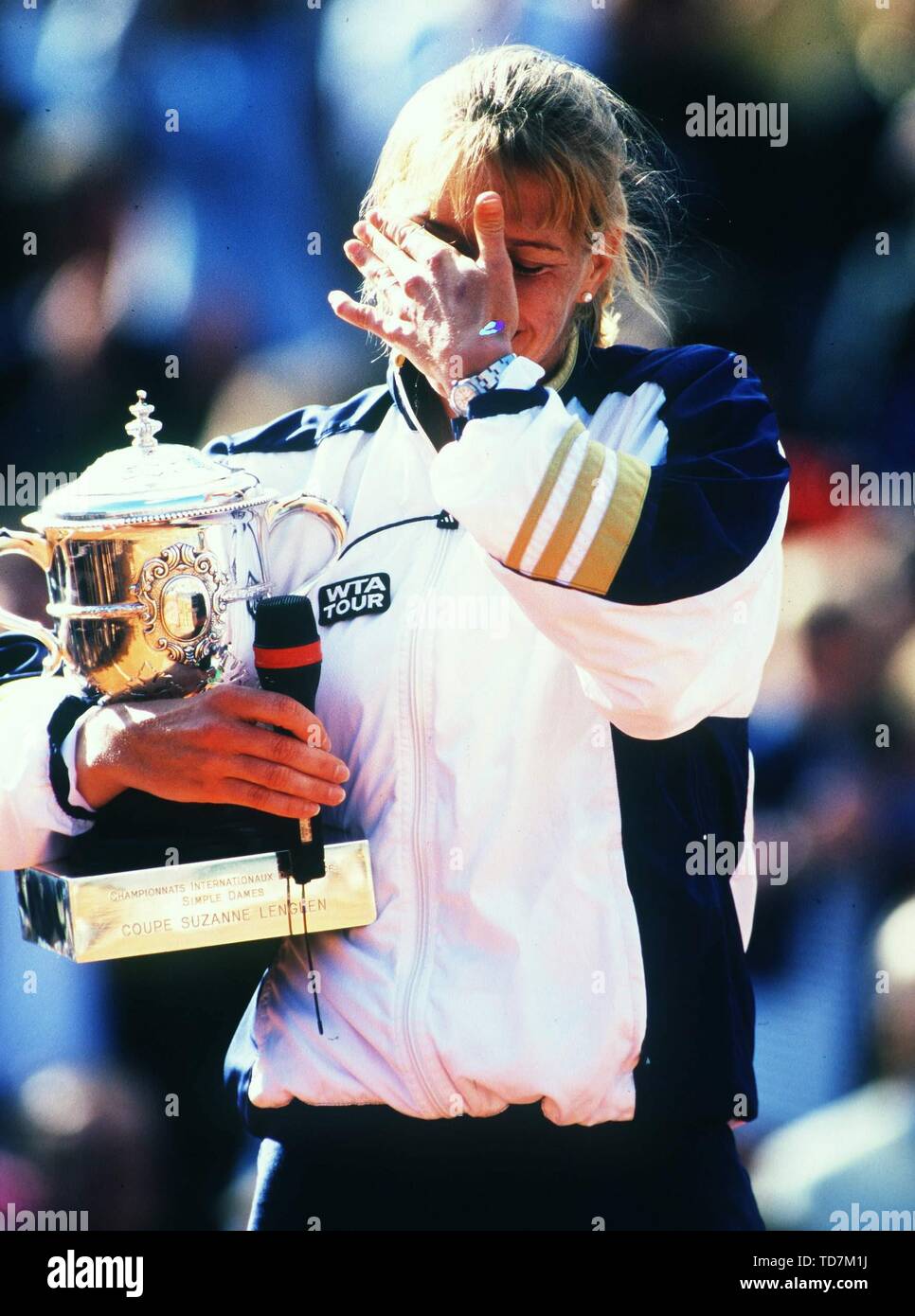 1999 french open tennis hi-res stock photography and images - Alamy