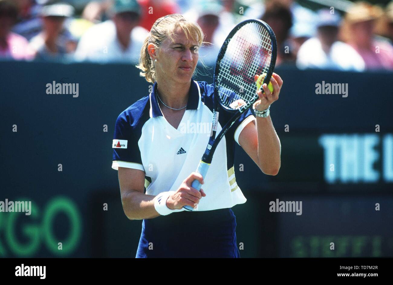 Steffi graf tennis paris hi-res stock photography and images - Alamy