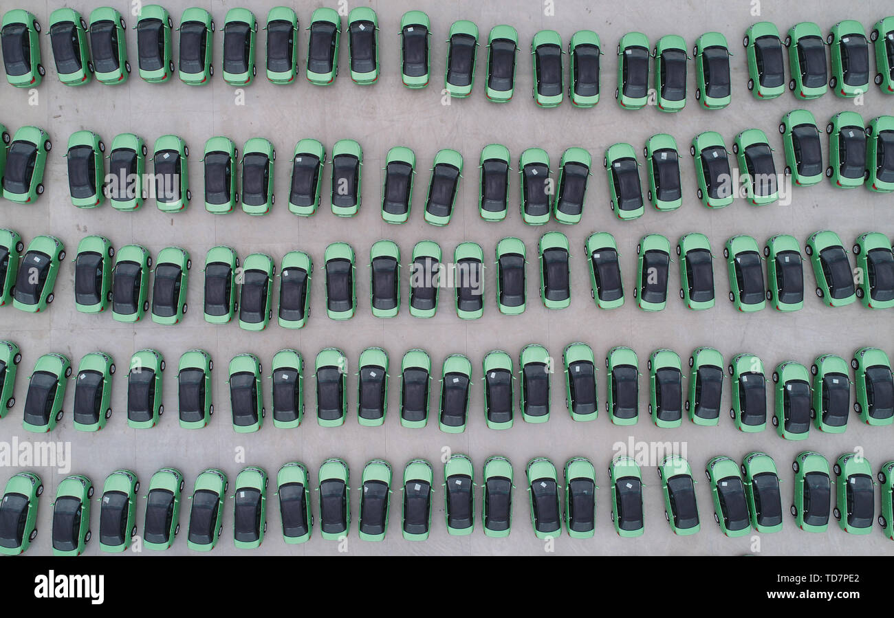 Byd auto hi-res stock photography and images - Alamy