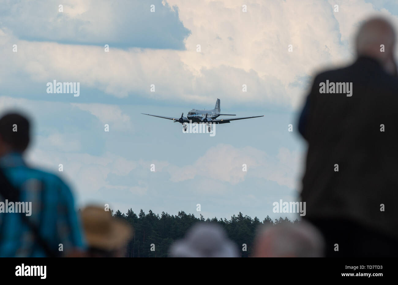 Fassberg, Germany. 13th June, 2019. Planespotter photograph a Douglas C ...