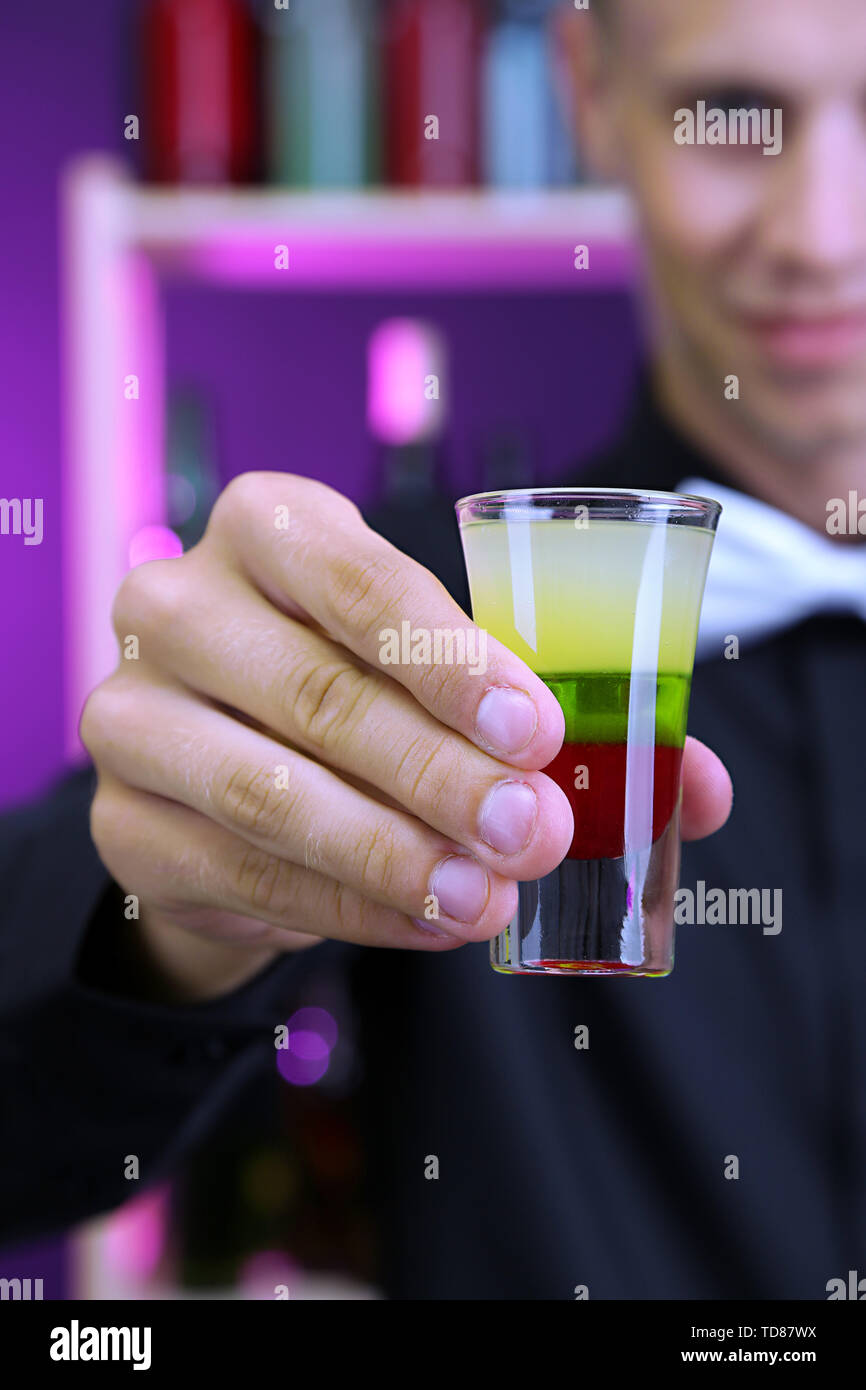 Short cocktails hi-res stock photography and images - Alamy