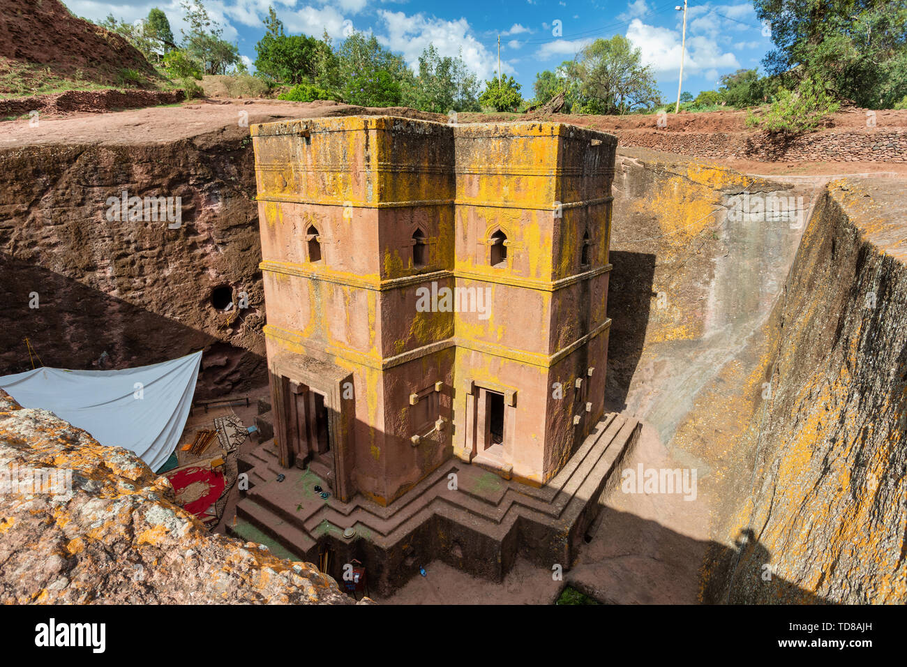 Church of Saint George rock-hewn in the shape of a cross, Bete Giyorgis ...