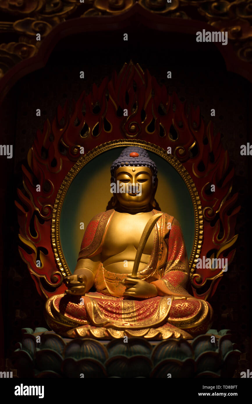 Temple and sakyamuni tourist hi-res stock photography and images - Alamy