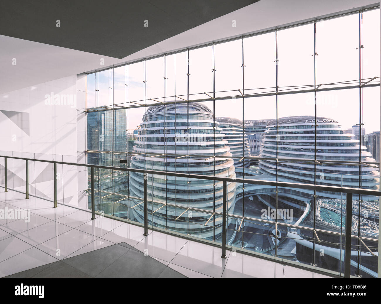 Spherical building hi-res stock photography and images - Alamy