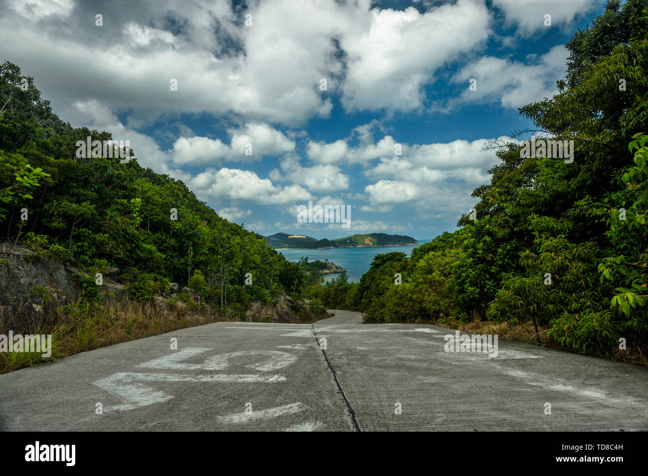 Sea driveway hi-res stock photography and images - Alamy