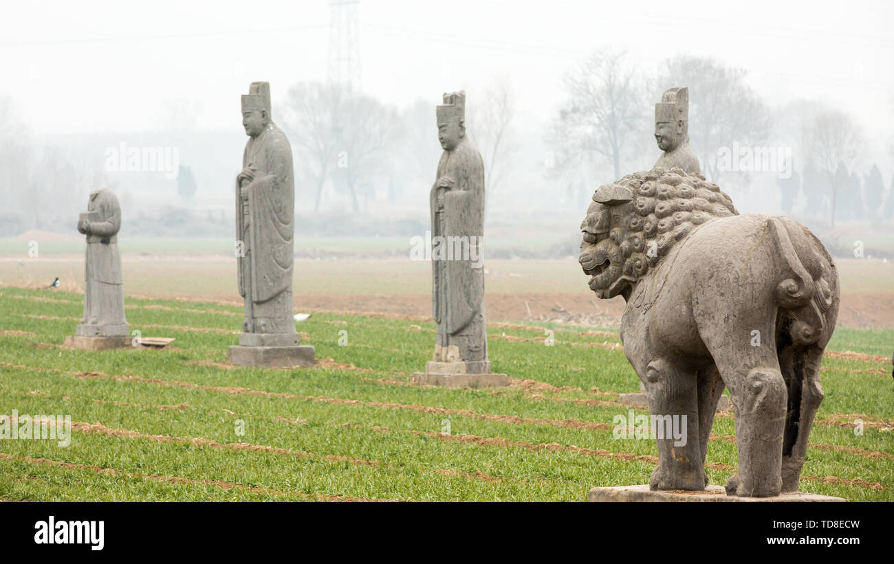 Stone statue of Song Ling Stock Photo - Alamy