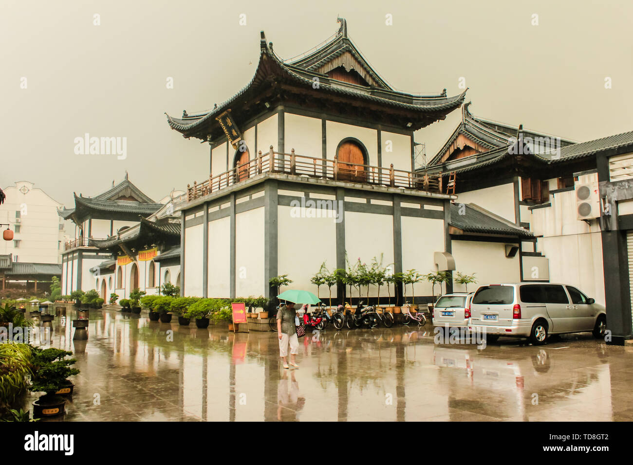 Shanghai Zhenru Temple Stock Photo - Alamy