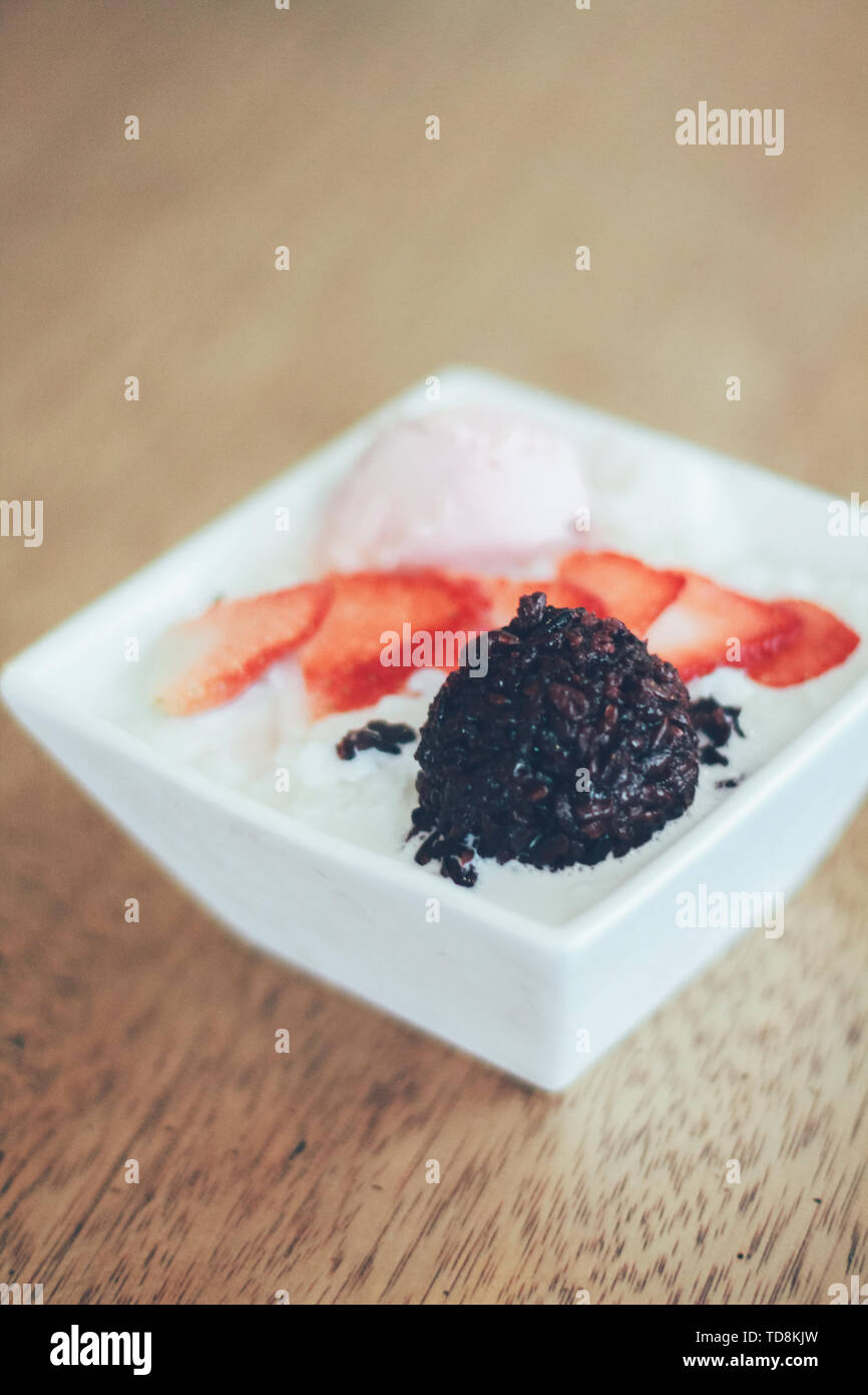 Desserts are delicious Stock Photo - Alamy