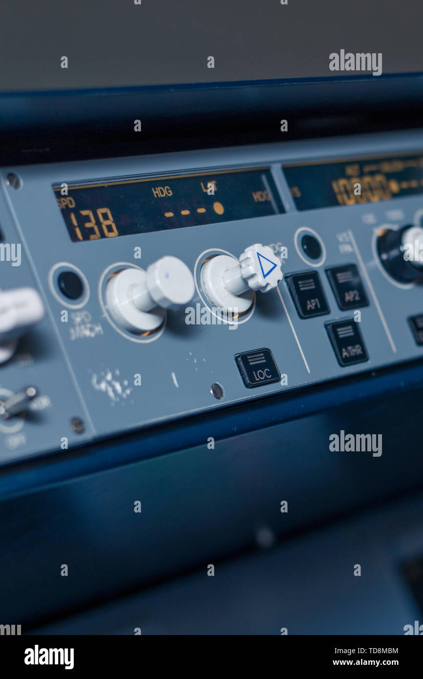 Dashboard plane hi-res stock photography and images - Alamy