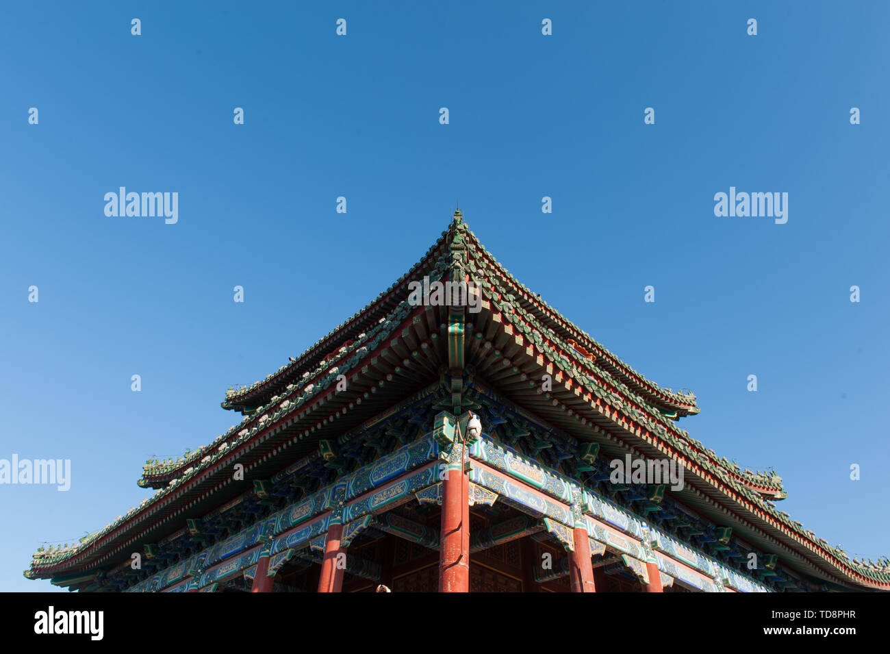 Traditional roofs and eaves hi-res stock photography and images - Alamy