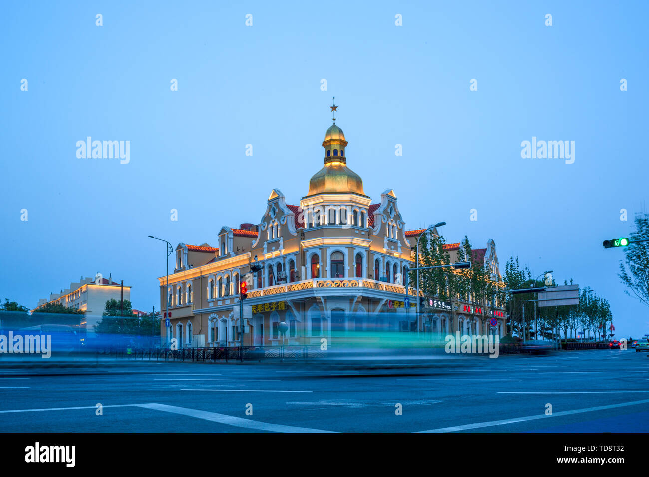 A hundred-year-old building Stock Photo - Alamy