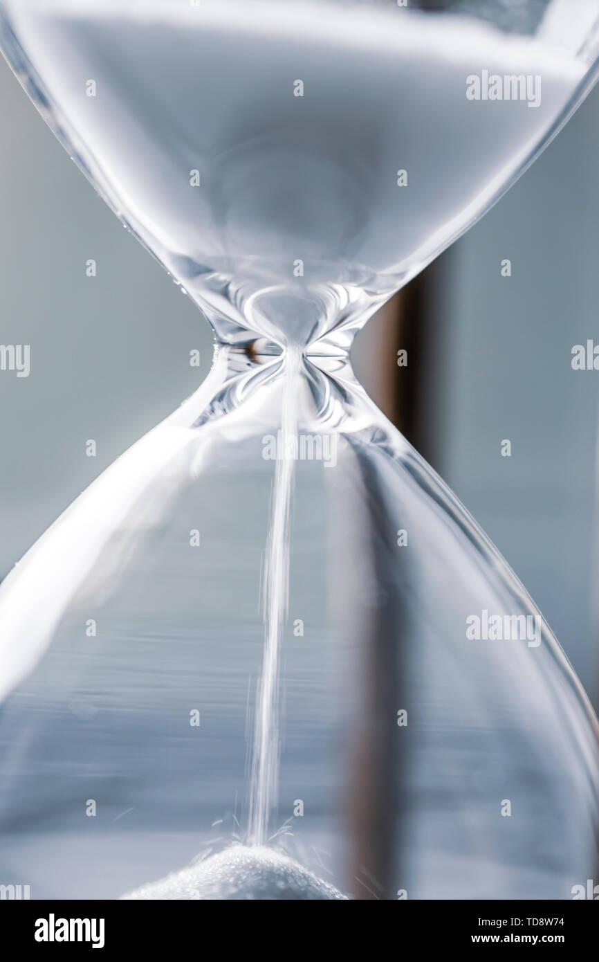 Countdown efficiency hi-res stock photography and images - Alamy