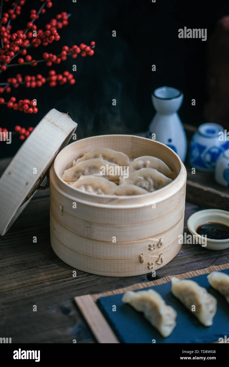 Fresh steamed dumplings Stock Photo - Alamy