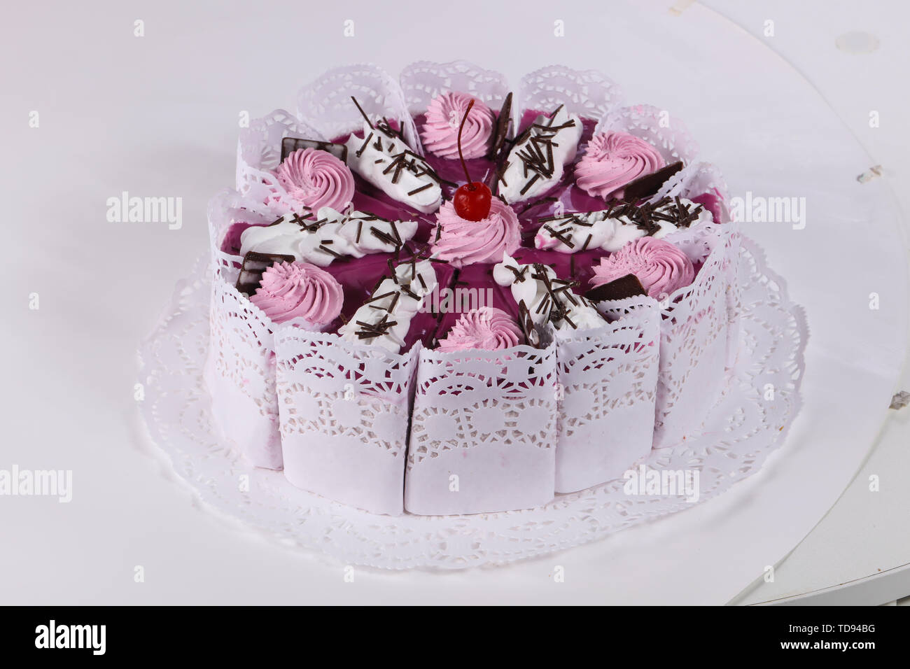 Tasty Cake with cream flowers Stock Photo - Alamy