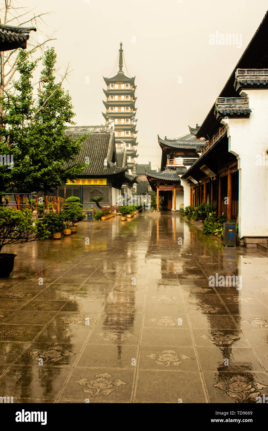 Shanghai Zhenru Temple Stock Photo - Alamy