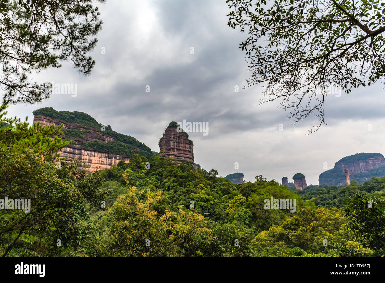 Elder peak hi-res stock photography and images - Alamy