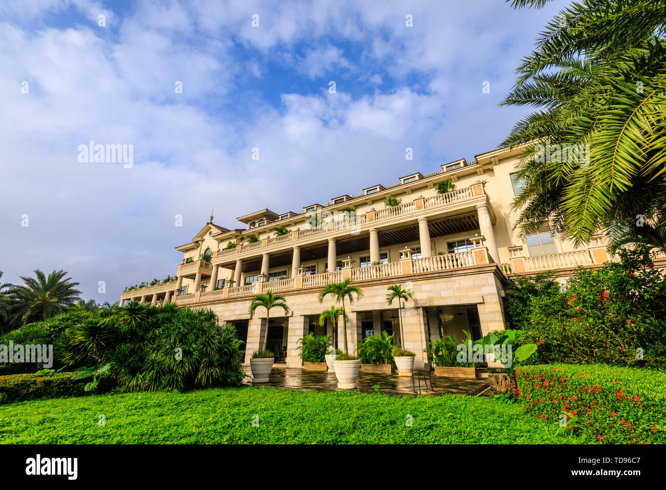 Guanlan Lake Hotel, Haikou, China Stock Photo - Alamy