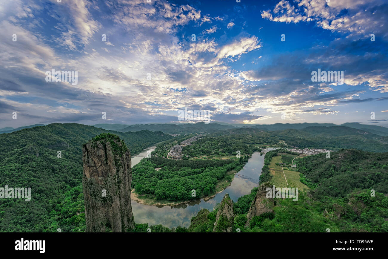 Dinghu hi-res stock photography and images - Alamy