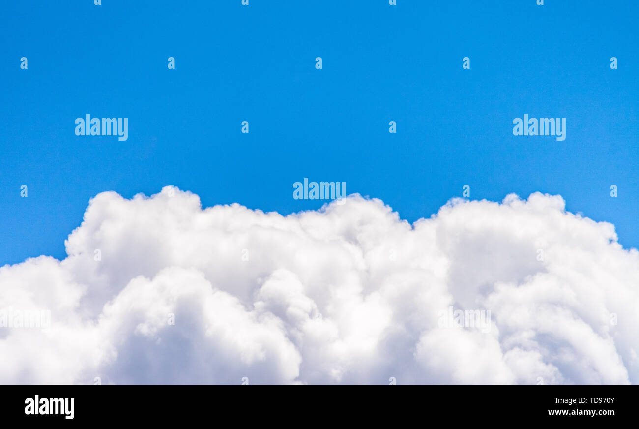 Fuffy clouds hi-res stock photography and images - Alamy