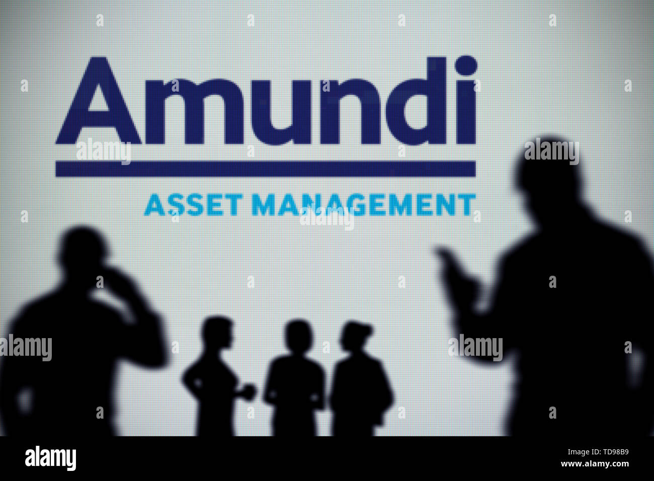 Logo amundi hi-res stock photography and images - Alamy