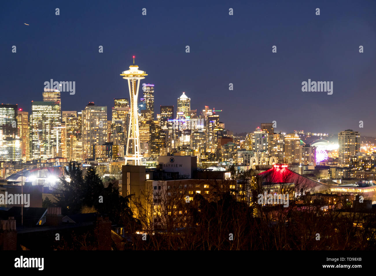 Seattle, Washington seen from Kerry Park at night Stock Photo - Alamy