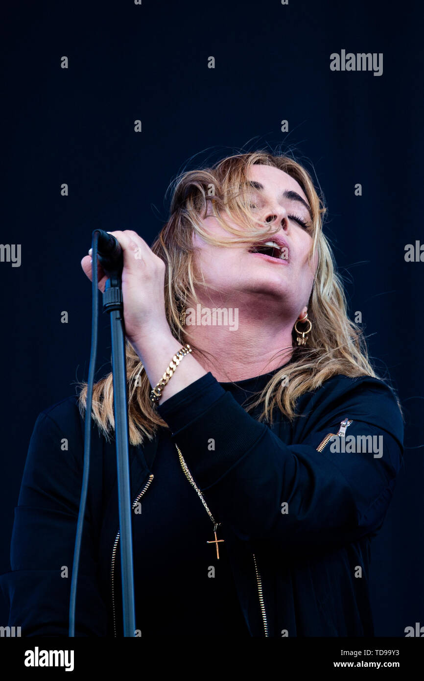 Anouk hi-res stock photography and images - Alamy