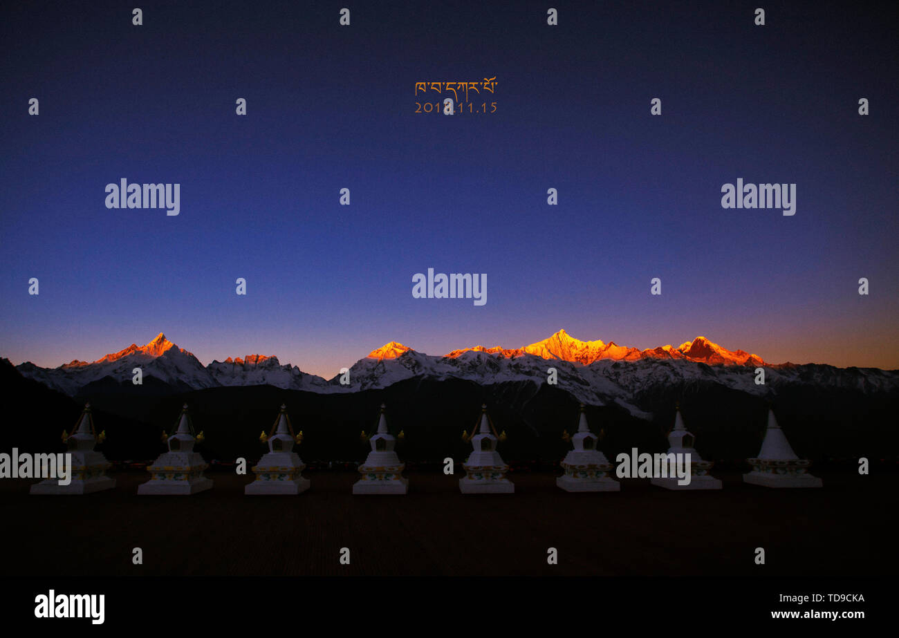 Hiking shooting in avalanche village Stock Photo - Alamy