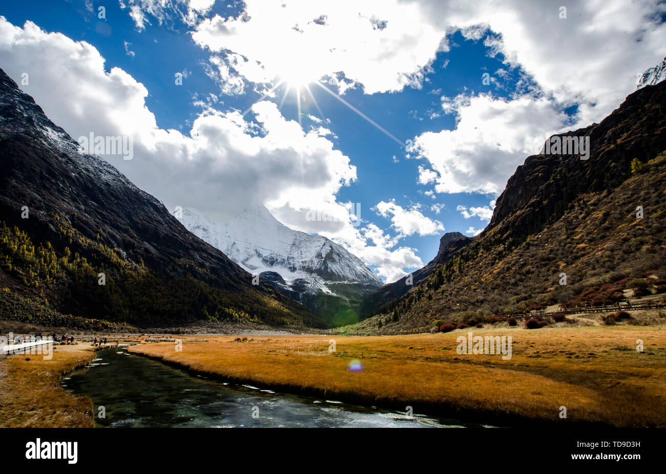 Rice City Aden Scenery, photographed in Taocheng Aden on October 16 ...