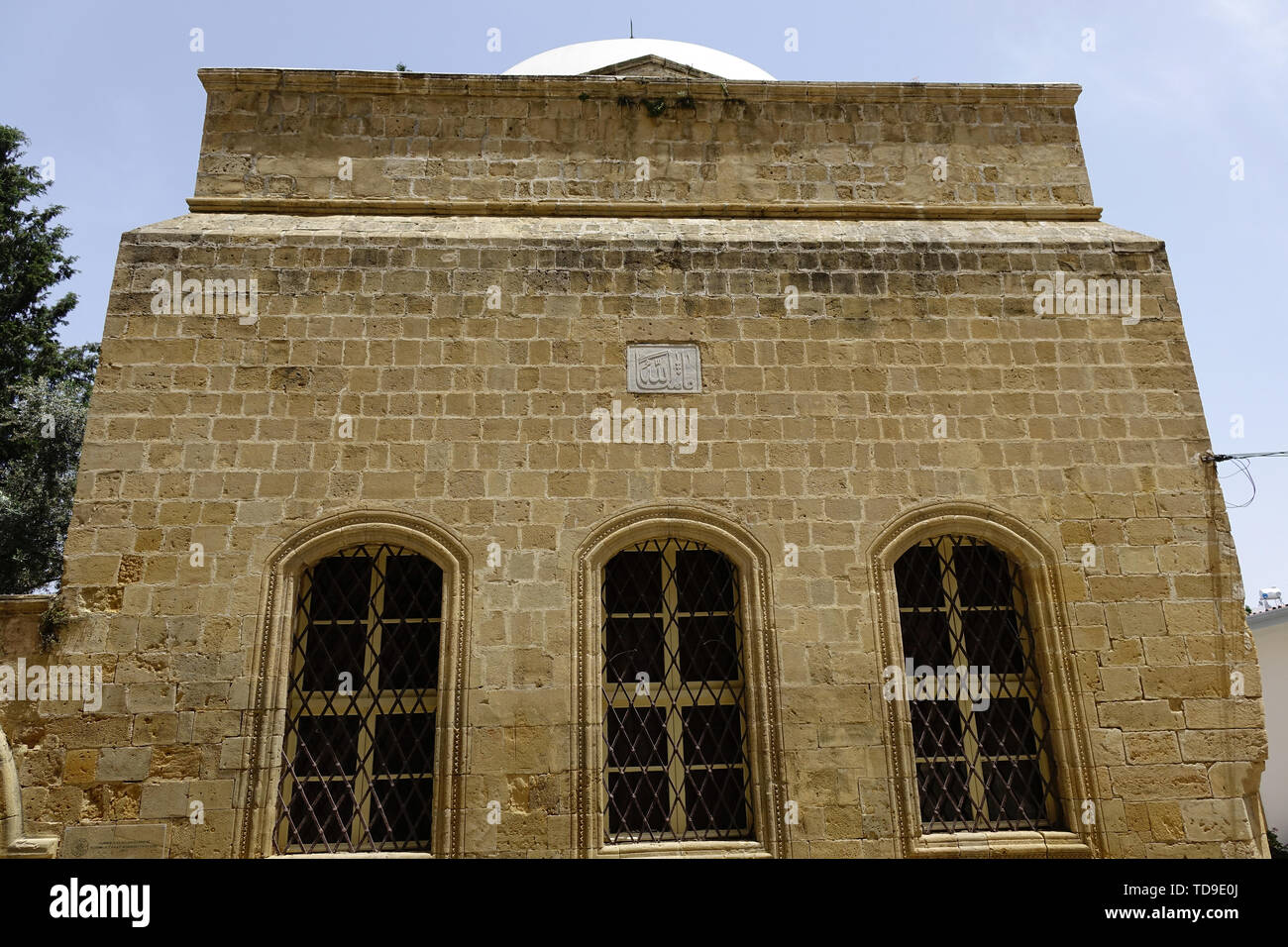 Lon 33 36504500 hi-res stock photography and images - Alamy