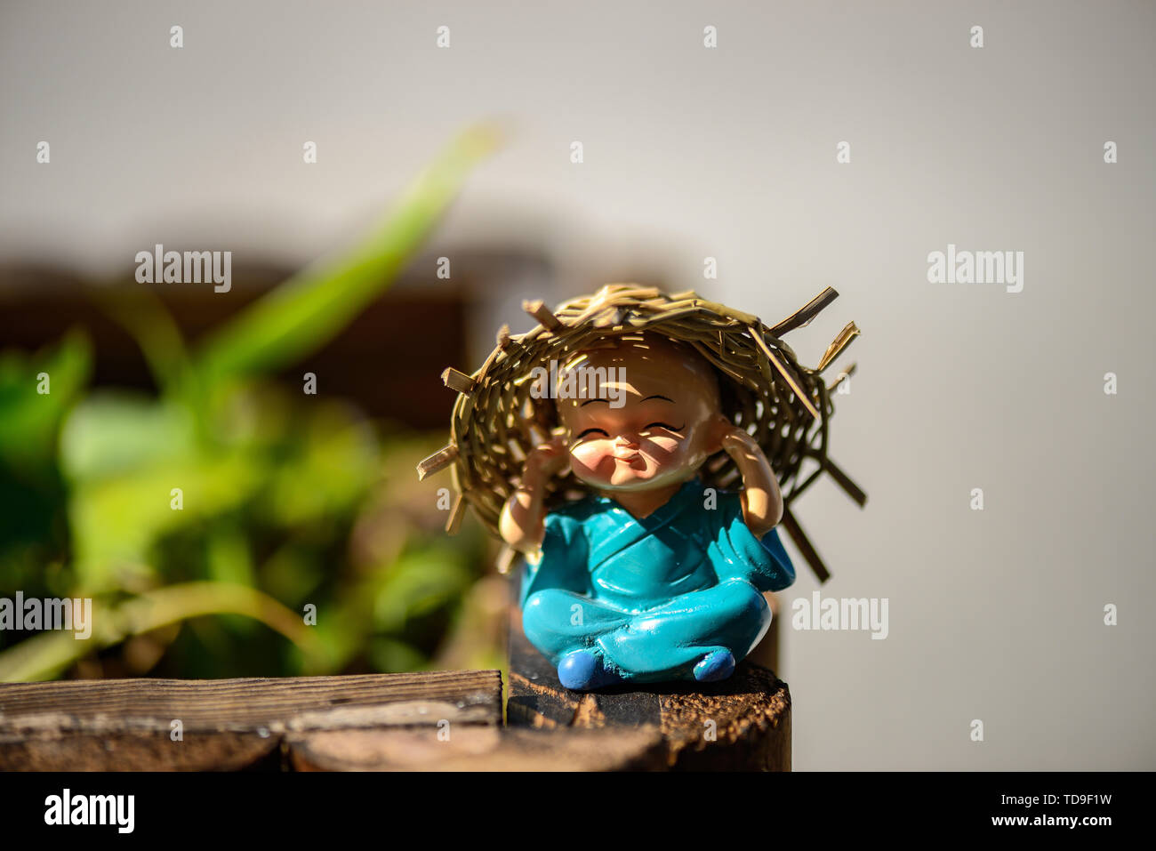 Little monk, straw hat, indecent assault. Don't see indecent assault ...