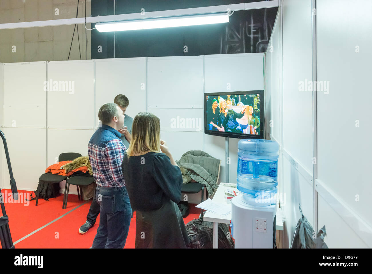 TV show filming backstage Stock Photo - Alamy