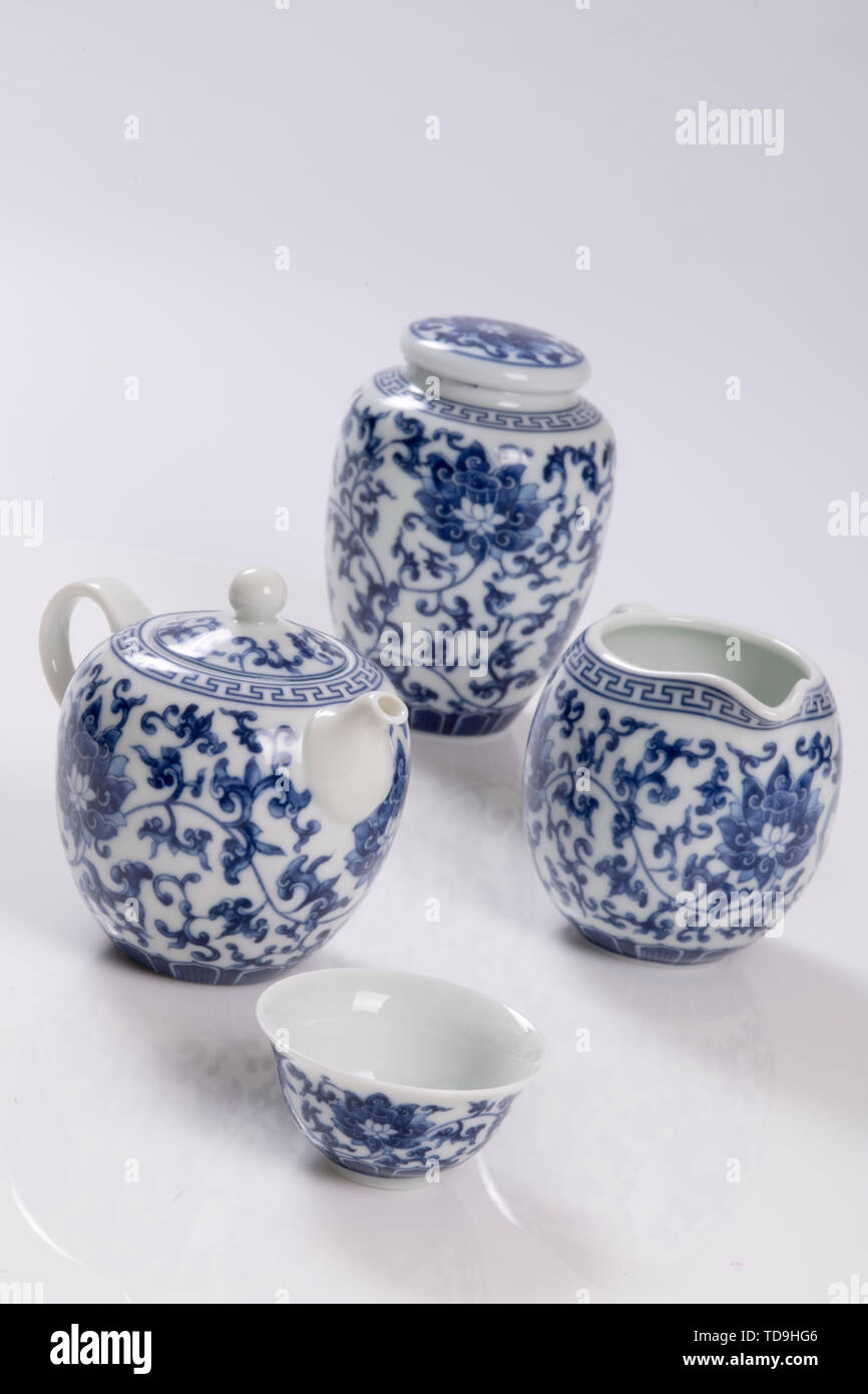 blue and white porcelain Stock Photo - Alamy