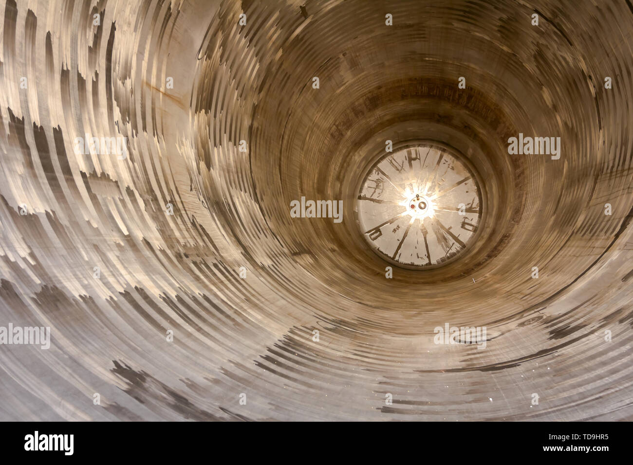 Inside silo hi-res stock photography and images - Alamy