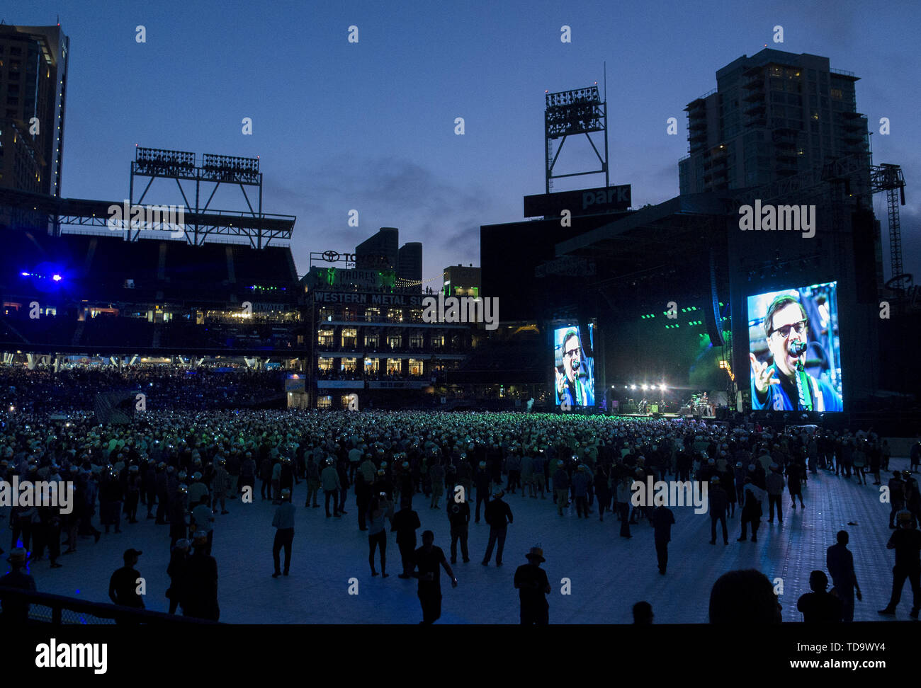 San cisco concert hi-res stock photography and images - Alamy