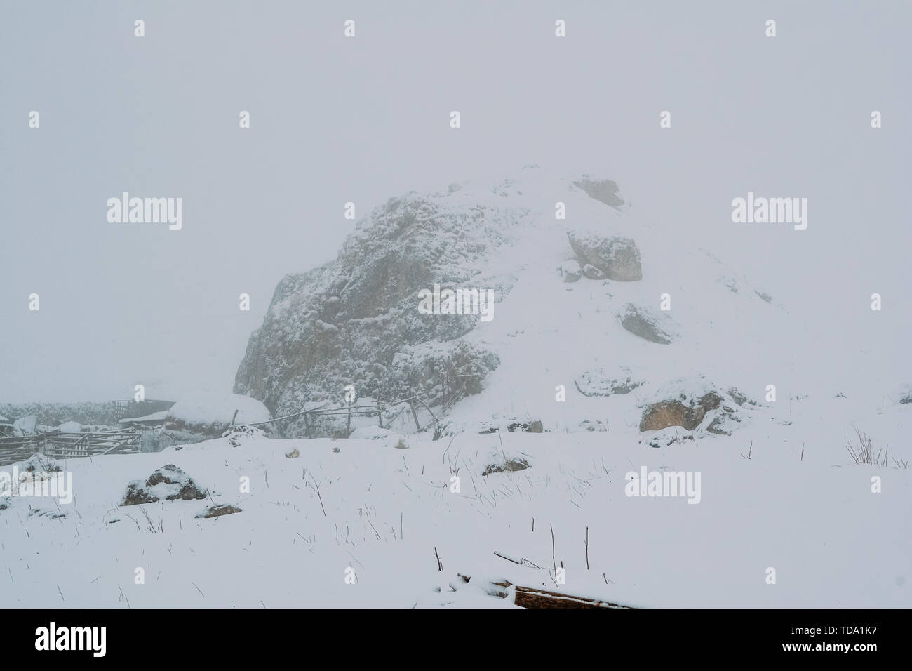 large block of snow covered with snow Stock Photo - Alamy