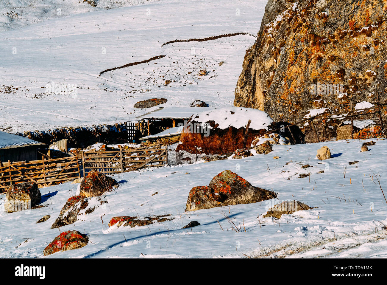 Snowy area hi-res stock photography and images - Alamy