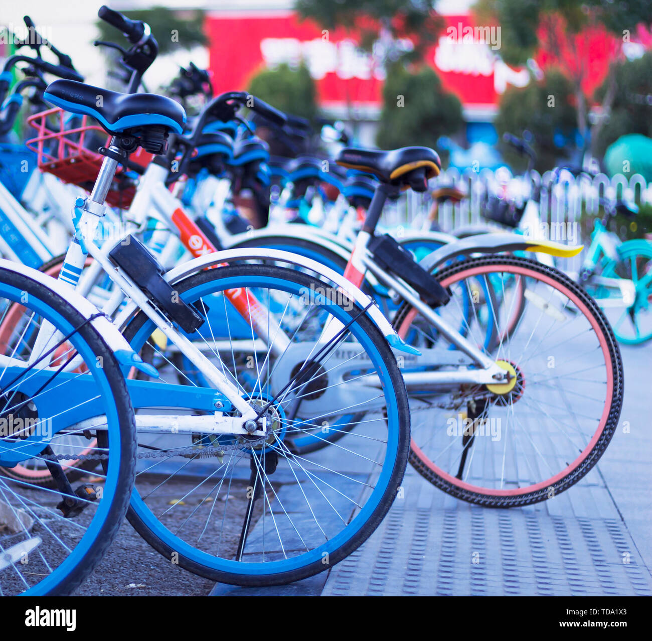 Bike sharing systems hi-res stock photography and images - Alamy