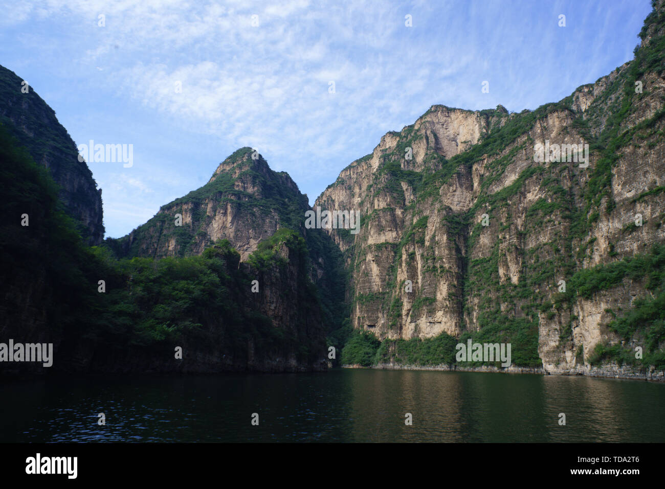 The longqingxia hi-res stock photography and images - Alamy