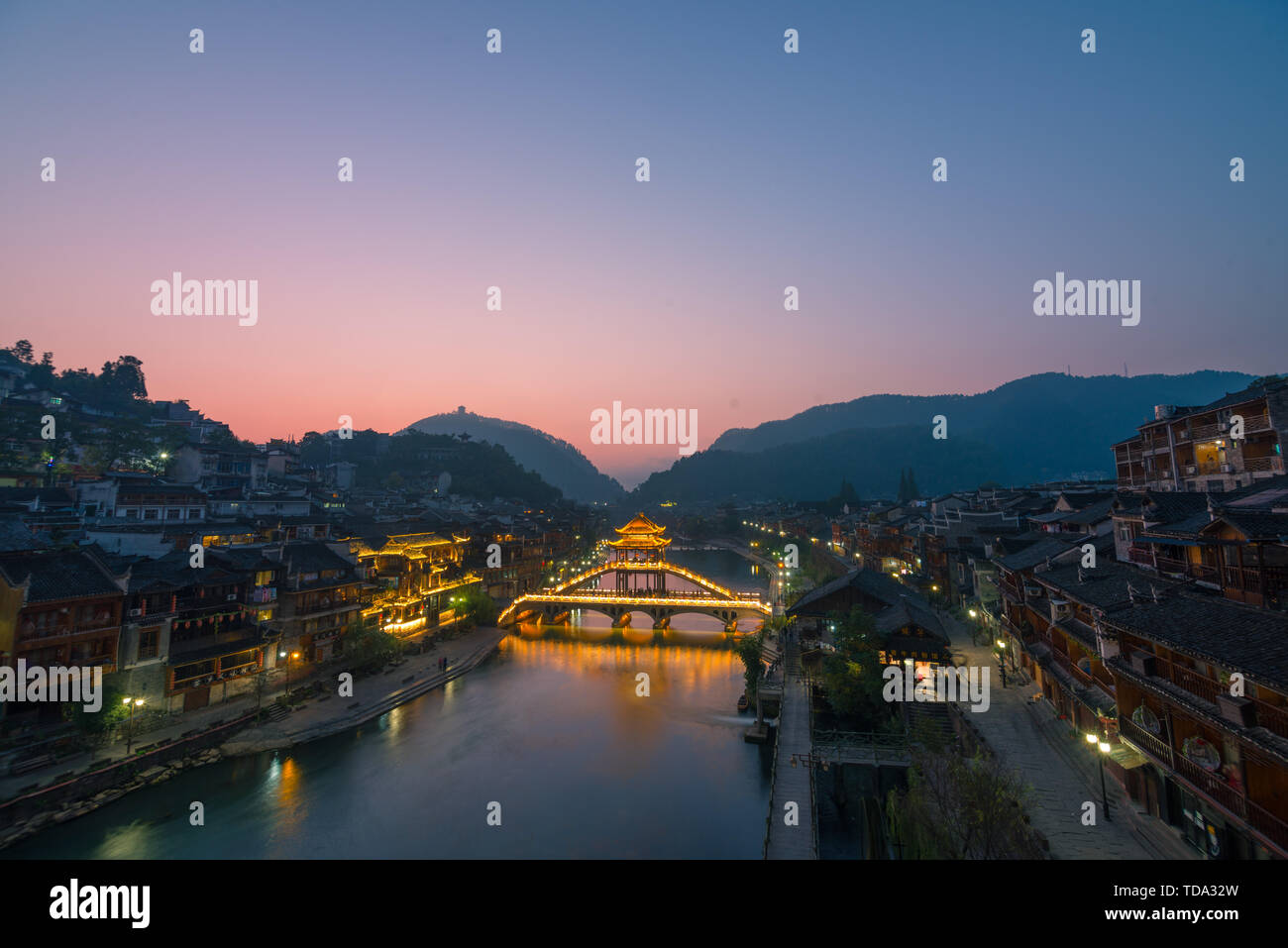 night scene of phoenix Stock Photo - Alamy