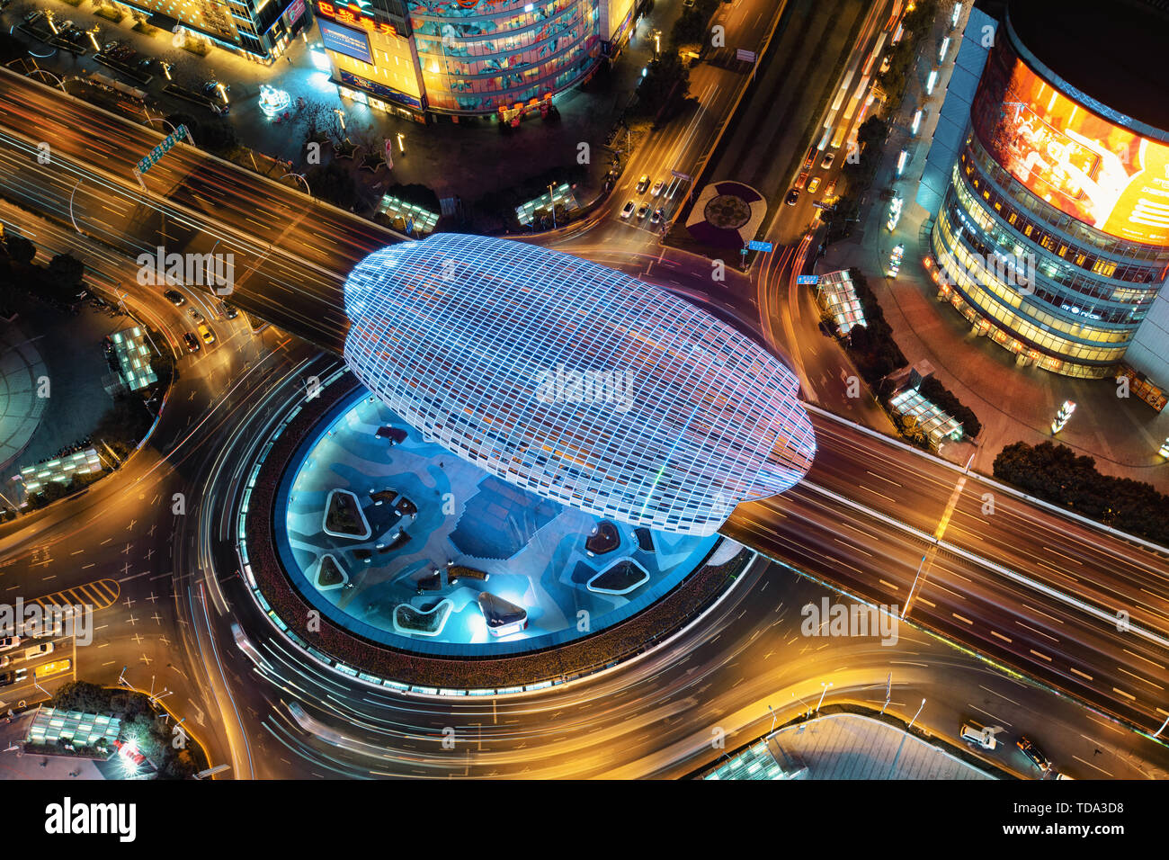 Pentagonal patterns hi-res stock photography and images - Alamy