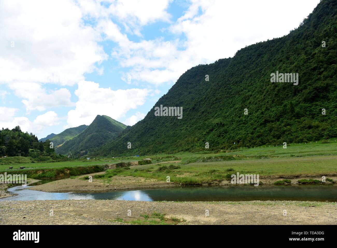 Pastoral scenery and topography outdoors hi-res stock photography and ...
