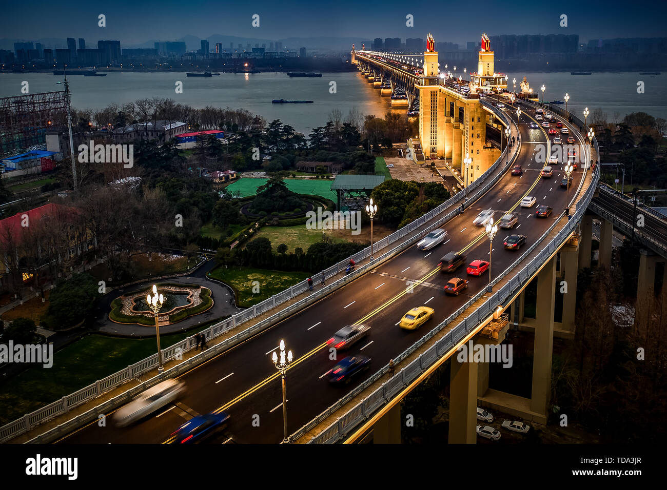 First nanjing yangtze bridge hi-res stock photography and images - Alamy