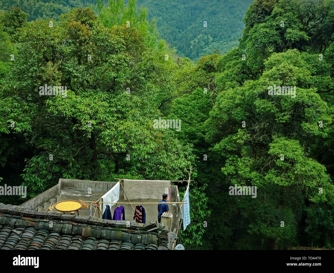 Traditional Chinese village, Henggang village Stock Photo - Alamy