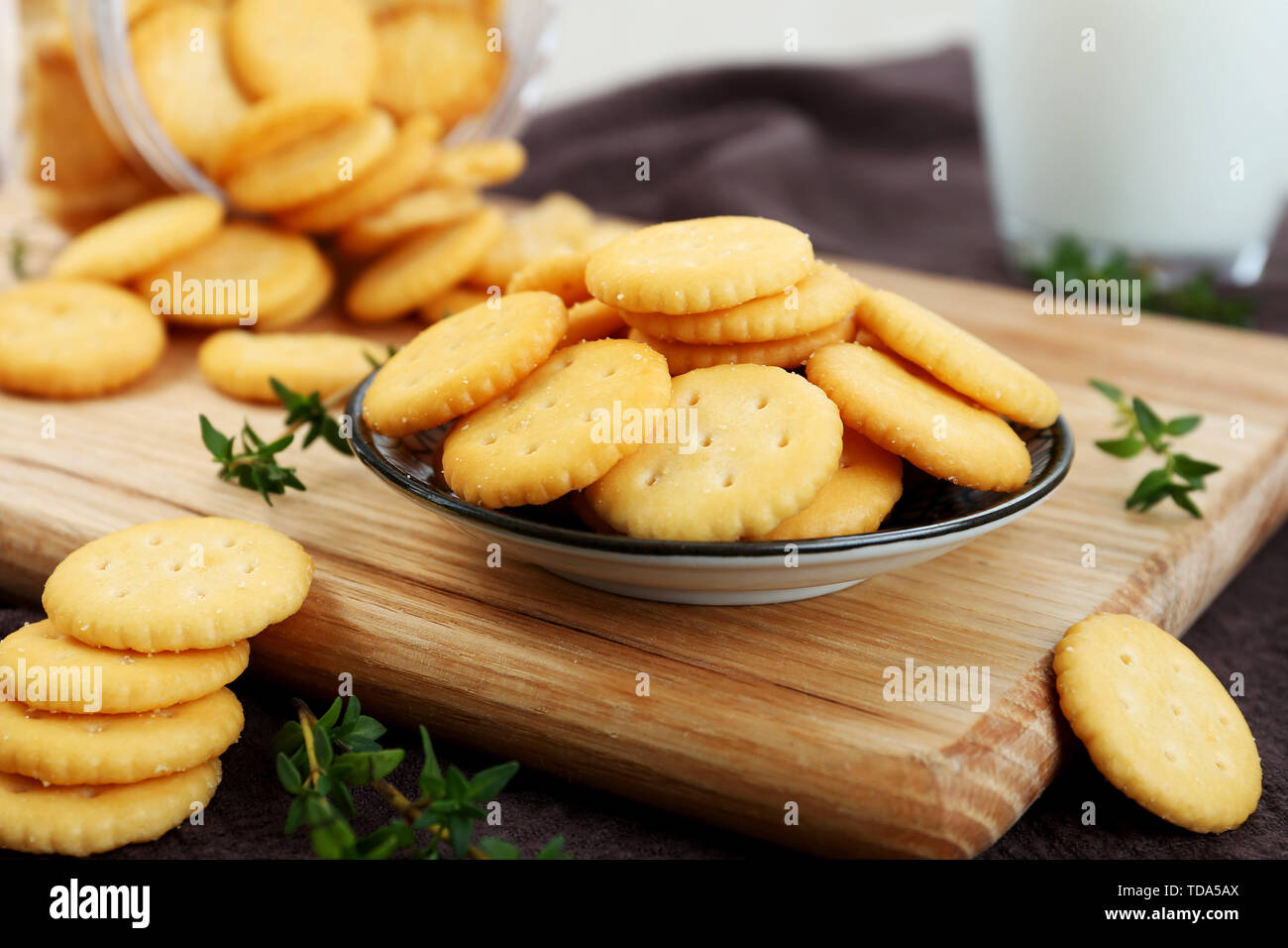 Crackers food ingredients hi-res stock photography and images - Alamy