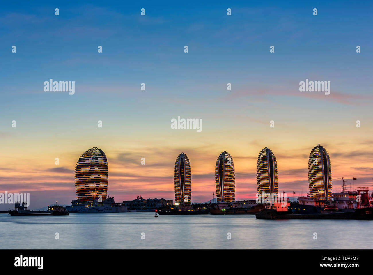 Phoenix Island, Sanya, Hainan Stock Photo - Alamy