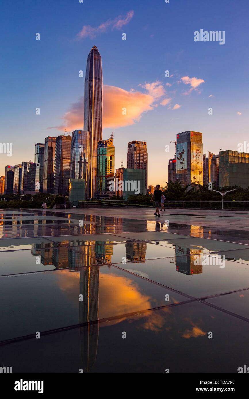 Shenzhen Citizen Center, Ping An Financial Building Stock Photo - Alamy